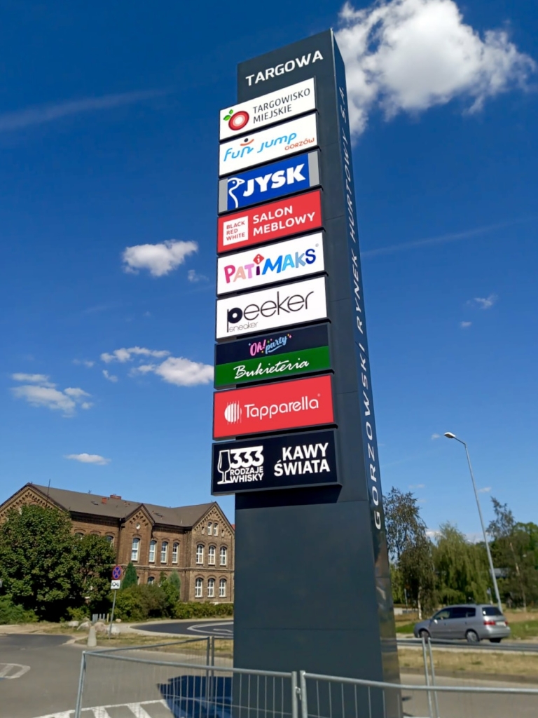 Totemy reklamowe – Totem reklamowy zewnętrzny, cena, producent | GRAFFICO